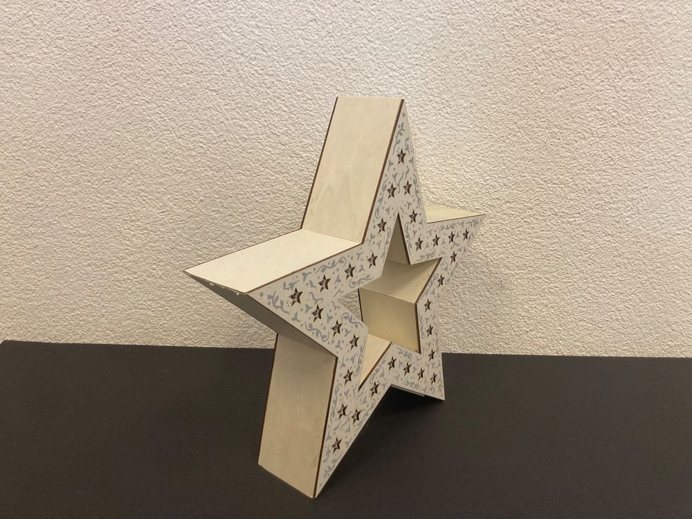 LED-Stern aus Holz mit Timerfunktion, ca. 37x37x8 cm (Neu (gemäss ...