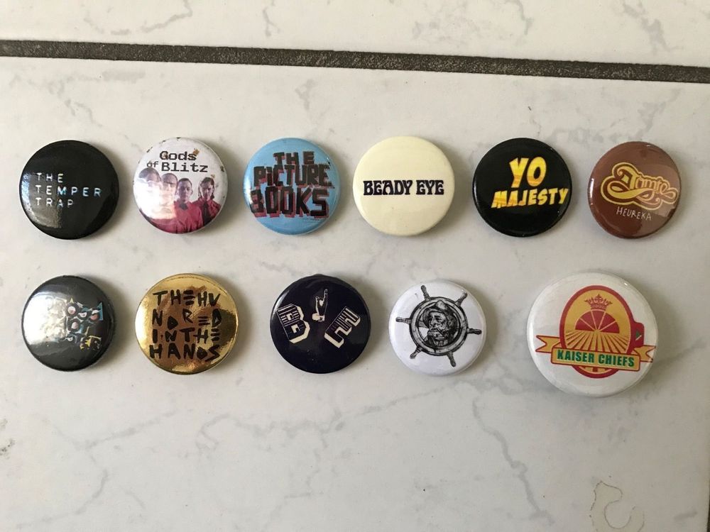 11 Buttons Indie, Punk, Hipster | Kaufen auf Ricardo