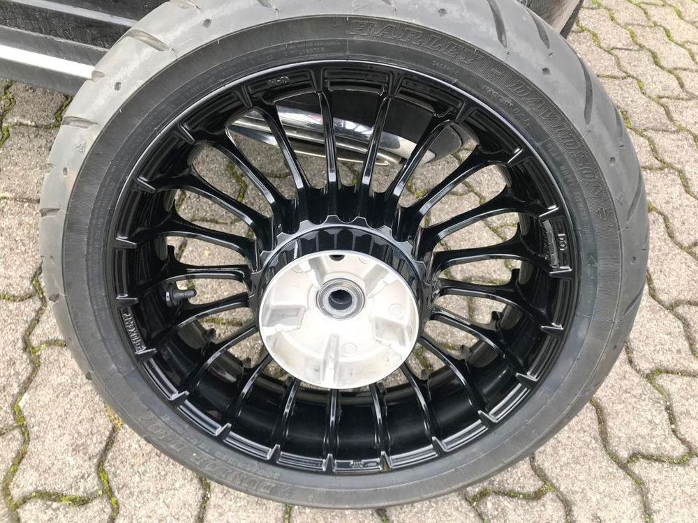 Harley Felge Hinterrad 19x3.5 Harley Street Glid 2020 | Kaufen auf Ricardo