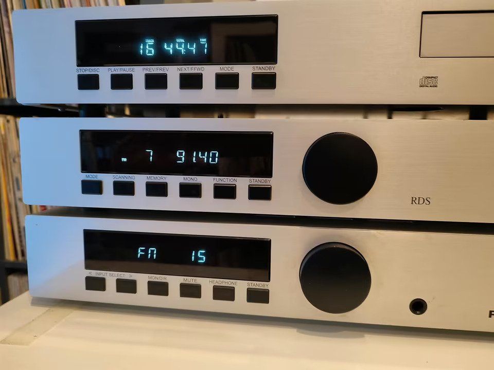 Revox S25 + S26 VIE NEU !!!!!! ( ohne CD) (Gebraucht) in Viganello für CHF 340 – nur Abholung ...