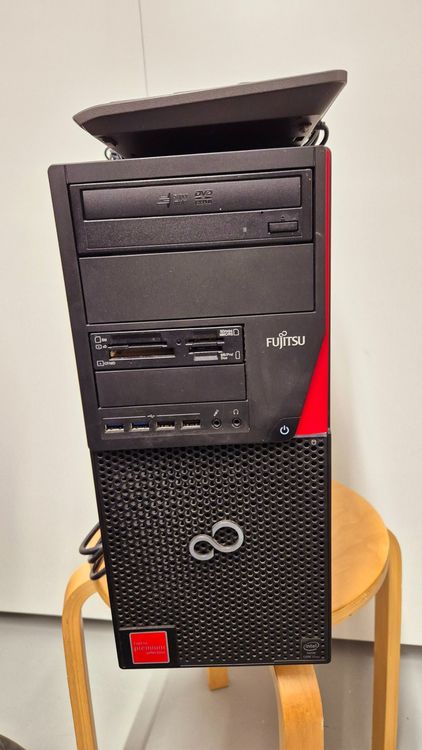 FUJITSU ESPRIMO P920 Tower Core i7 mit 2 TB ab 1.- | Kaufen auf Ricardo