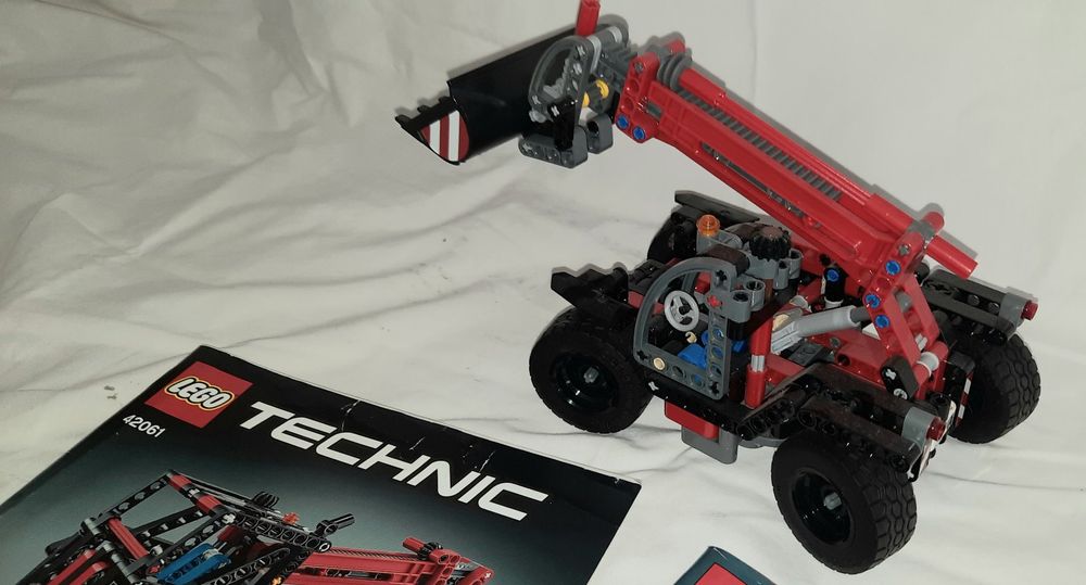 Lego Technic 42061 2in1 Teleskoplader / Abschleppwagen (Gebraucht) in ...