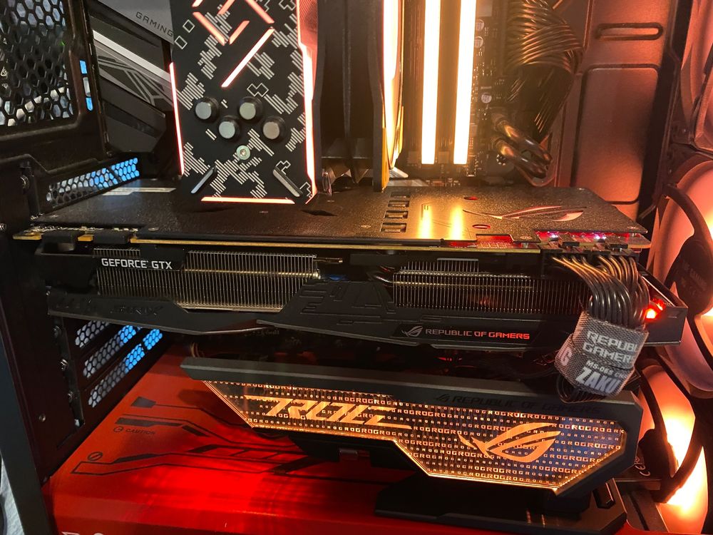 Asus Rog strix gtx 1080TI (D'occasion) à Morges pour CHF 155 – avec ...