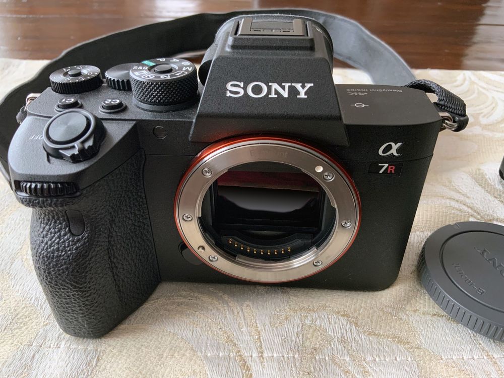 Sony Alpha 7R IV ILCE7RM4 Body & Griff mit Komplet-Garantie (Gebraucht) in Adliswil für CHF 2653 ...