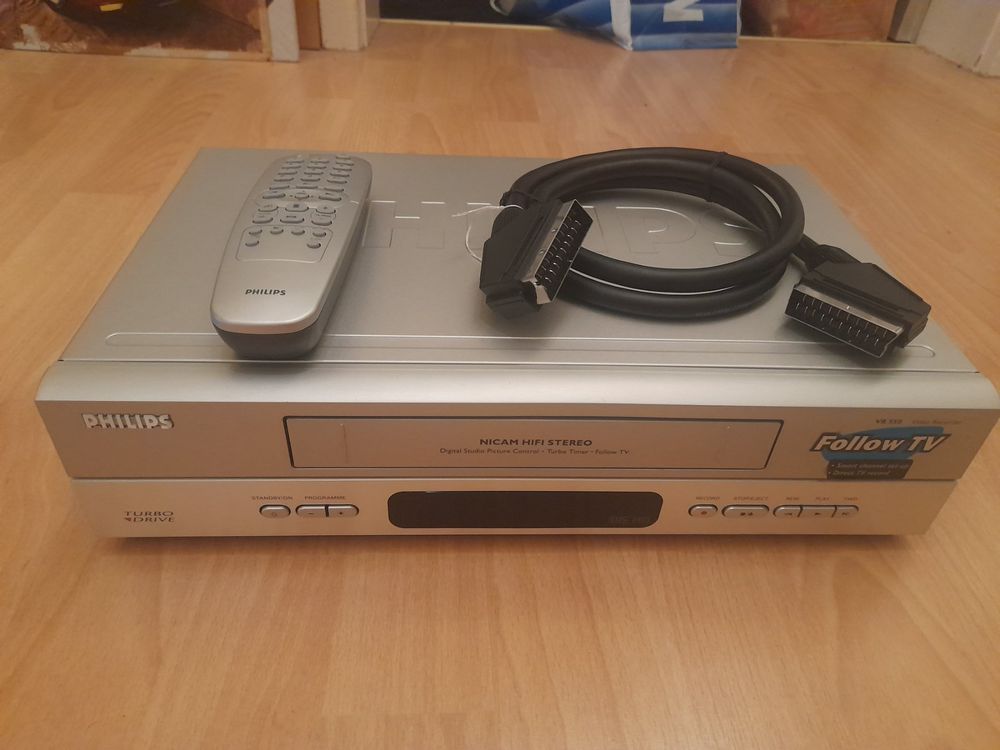 Philips Videorecorder VHS mit Fernbedienung und Scartkabel (Gebraucht ...