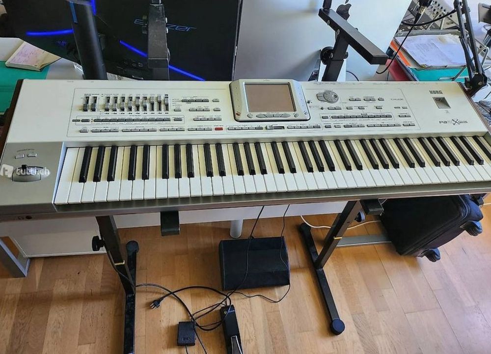Korg Sampler Keyboard PA2 Xpro (Gebraucht) in Müllheim Dorf für CHF 950 ...