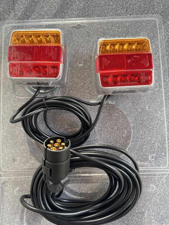 LED Anhänger Rückleuchten Set mit Kabel, 7-Pol Stecker (Gebraucht) in ...