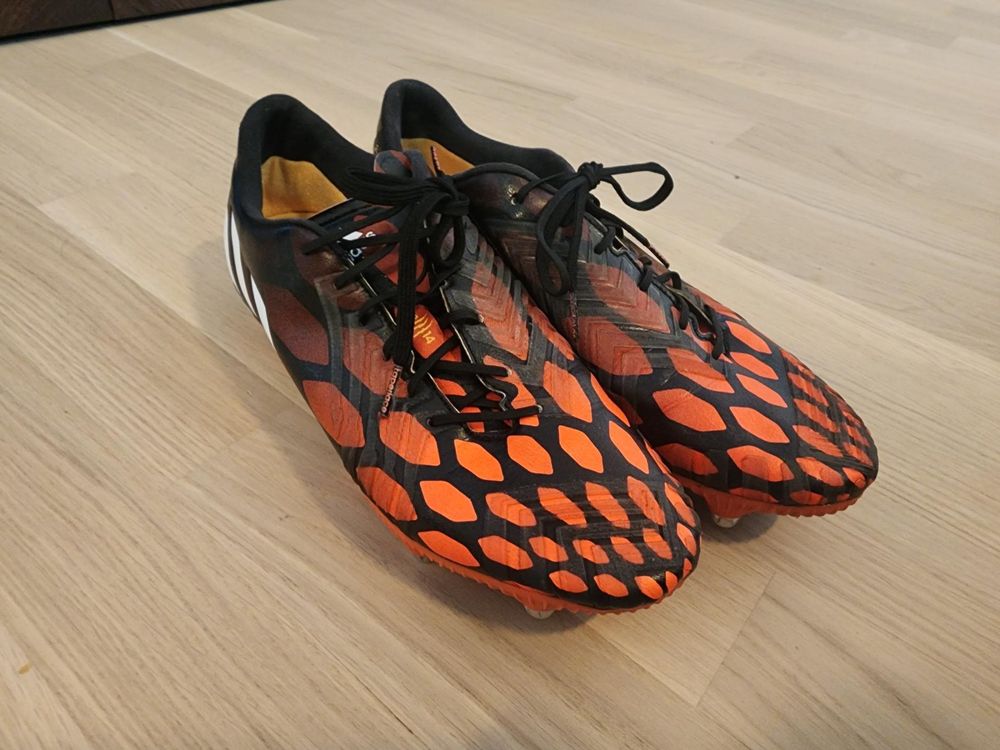 Adidas Predator Instinct Schraubstollen Gr. 43 1/3 (Gebraucht) in für CHF 20 – mit Lieferung auf ...