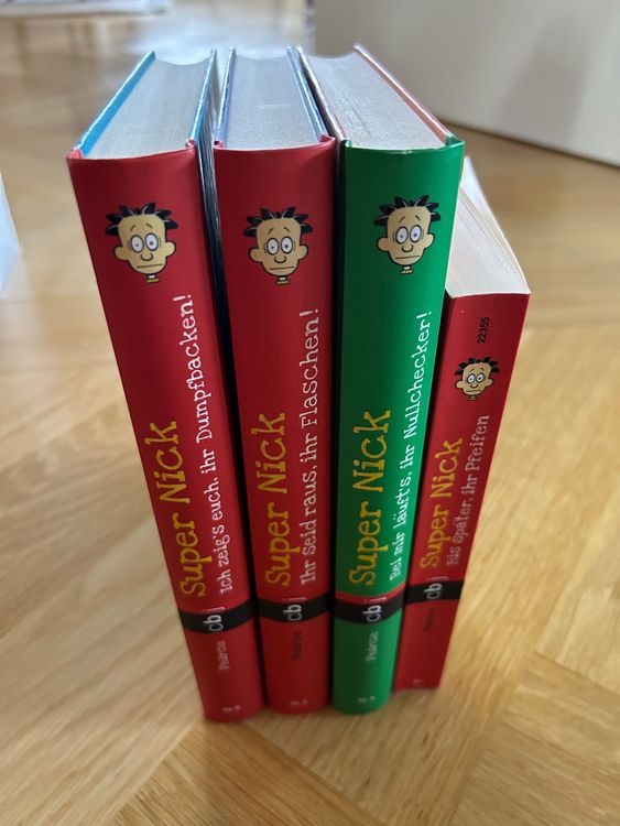 Comic-Romane Super Nick (Lincoln Pierce) (Gebraucht) in Wangen an der Aare für CHF 20 – mit ...