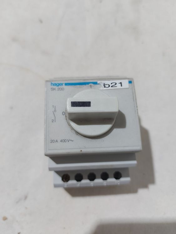 Hager SK 200 Drehschalter, 20A - (B21) (Gebraucht) in Neuhausen für CHF ...
