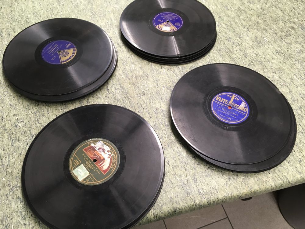 38 Schellackplatten Schellack Schallplatten aus Räumung (Gebraucht) in ...
