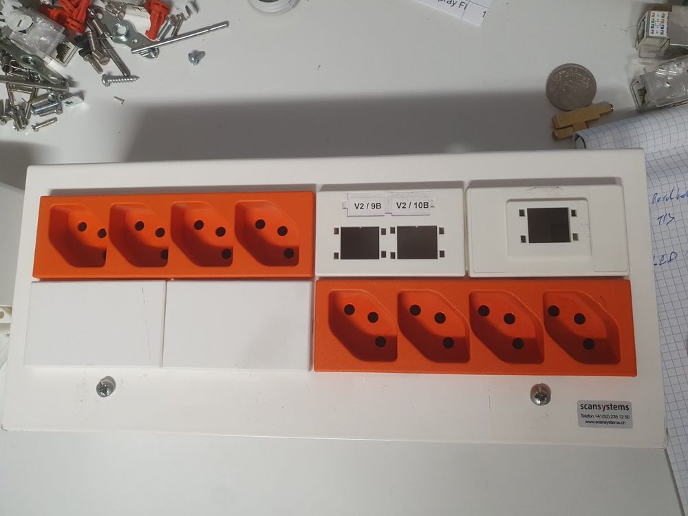 Steckdosen Kasten Verteilerkasten Kassenbox T13 RJ45 FLF Box (Gebraucht ...