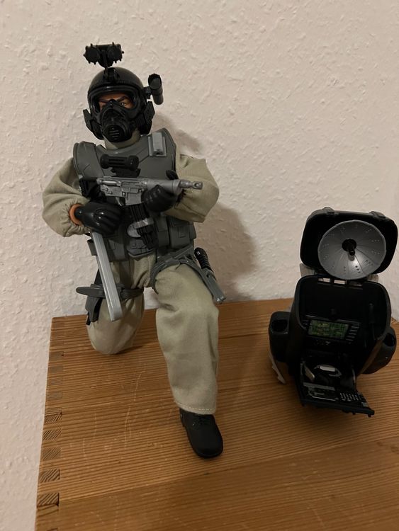 ACTION MAN SPECIAL FORCES MIT VIEL ZUBEHÖR (Gebraucht) in Hettlingen ...