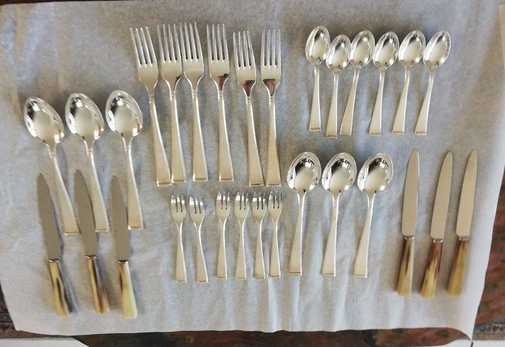 Sehr schönes ehemaliges Silberbesteck (Gebraucht) in Seewen SZ für CHF 130 – mit Lieferung auf ...