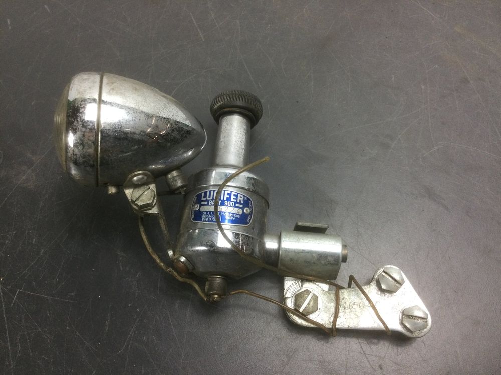 Gebrauchte Lucifer Baby 900 Rennvelo Dynamolampe (Gebraucht) in für CHF ...