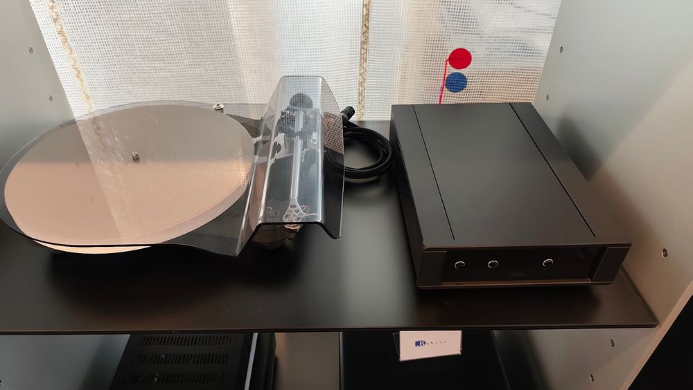 Rega P10 und Rega Aura MC Preamp (Gebraucht) in Toffen für CHF 5500 ...