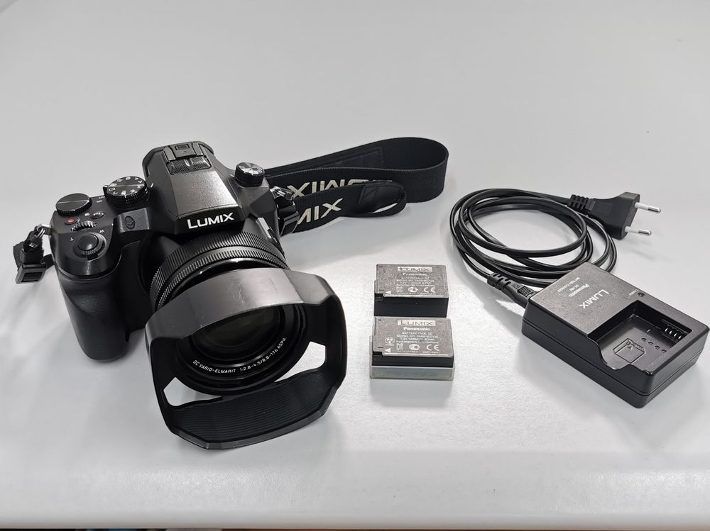 Panasonic FZ2000 (Gebraucht) in Donat für CHF 600 – mit Lieferung auf ...