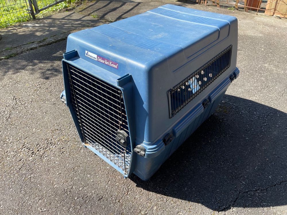 Hundebox Petmate Deluxe Vari Kennel (Gebraucht) in für CHF 2 – nur ...