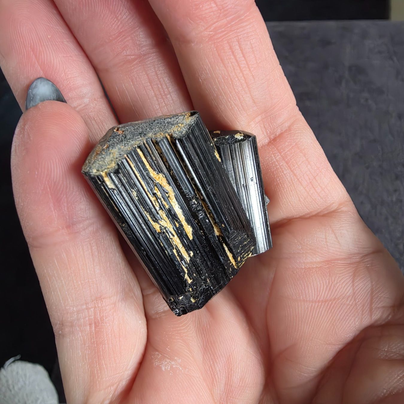 🟤 Tourmaline dravite – cristal brut biterminé – engagement (D'occasion ...