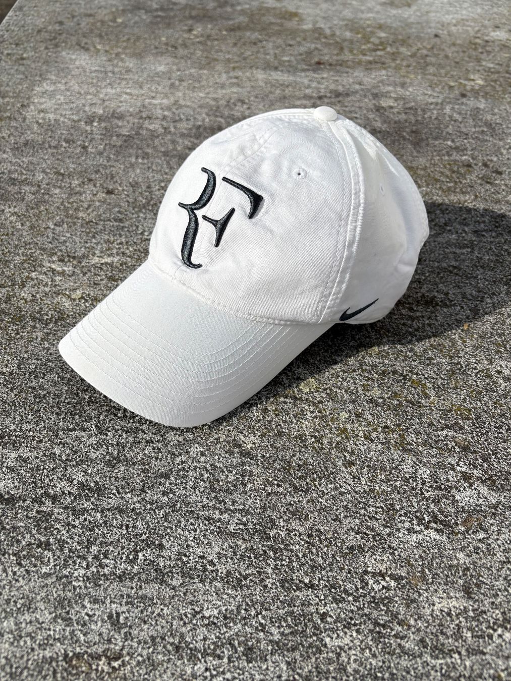 Roger Federer Cap original Nike weiss & div RF Logo (Gebraucht) in ...