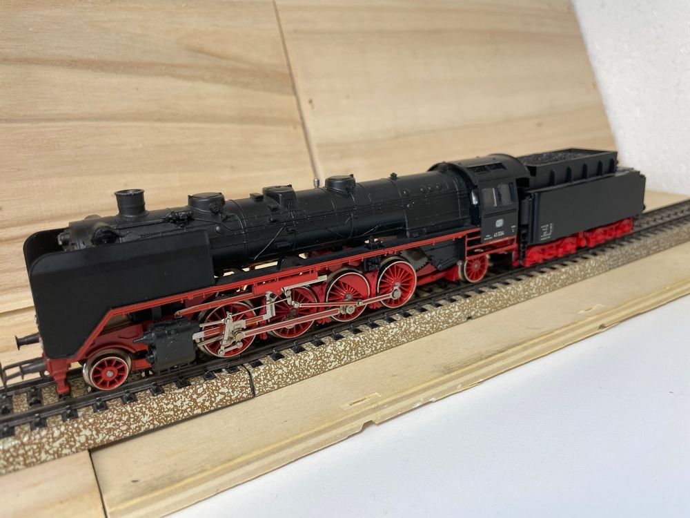 Locomotive vapeur HO Märklin DB BR 41 334 (3082) analogique | Acheter ...