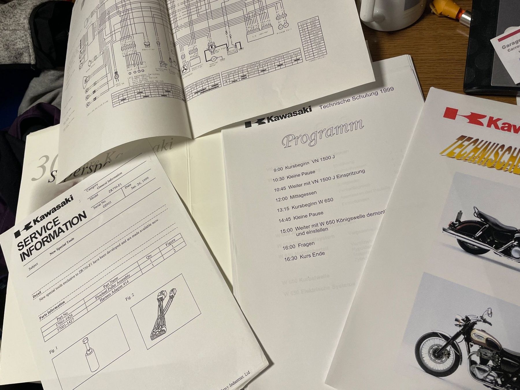 KAWASAKI Schulungsunterlagen VN 1500 J / W 650 (50) (Gebraucht) in ...