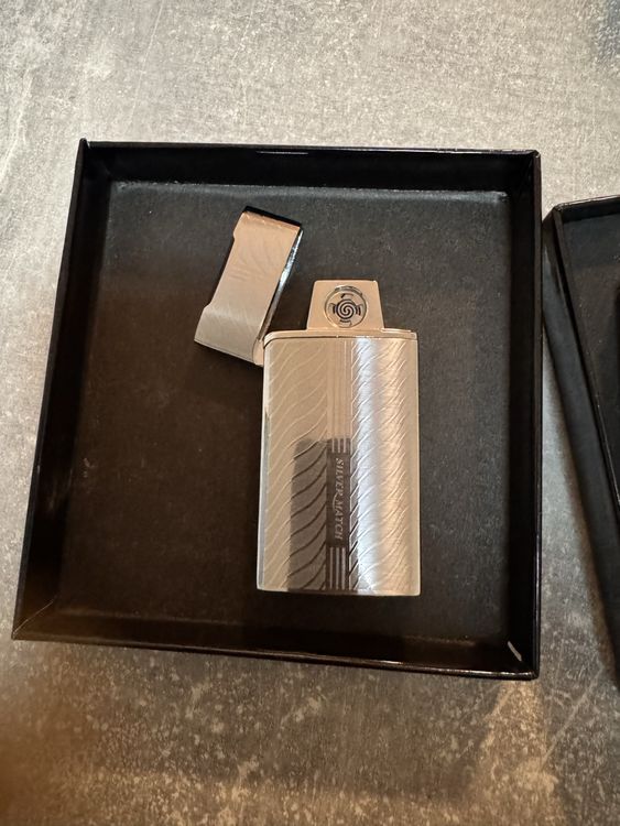 Silver Match USB Feuerzeug Neu (Neu und originalverpackt) in Emmen für CHF 5 – nur Abholung auf ...