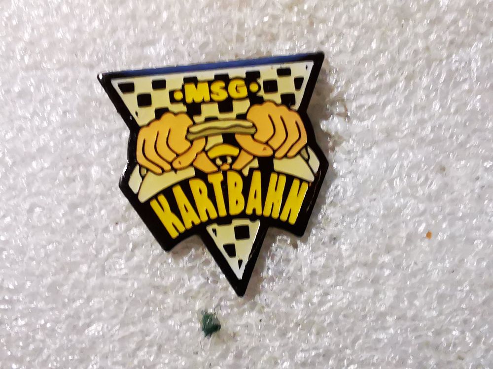 Ansteckpin 64: MSG Kartbahn (Gebraucht) in Oppligen für CHF 1 – mit ...