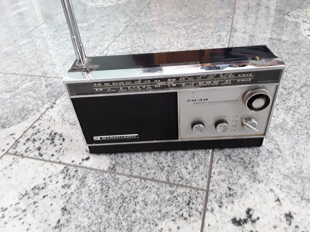 Standart Radio SR-J802FL 1964 (Vintage) | Kaufen auf Ricardo
