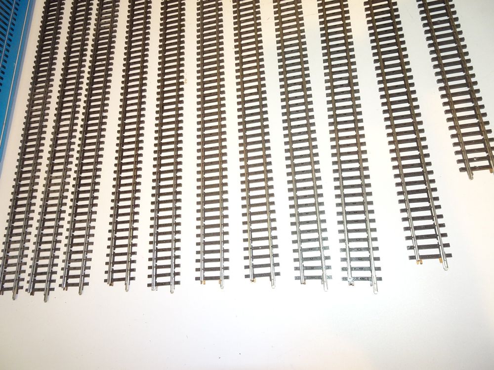 11 Märklin K-Gleis Schienen HO 2105 (Gebraucht) in Luzern für CHF 60.9 ...