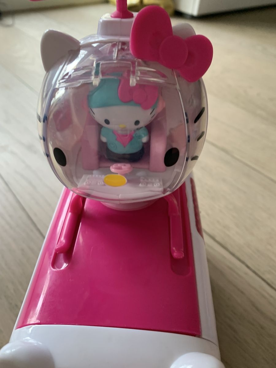 Hello Kitty Héli-Ambulance complet 🩷 (D'occasion) à Lausanne pour CHF ...