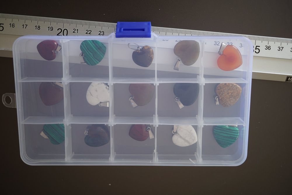 Herz Anhänger Set:15 x Stück in Sammler Box (Neu und originalverpackt) in Eschenbach SG für CHF ...