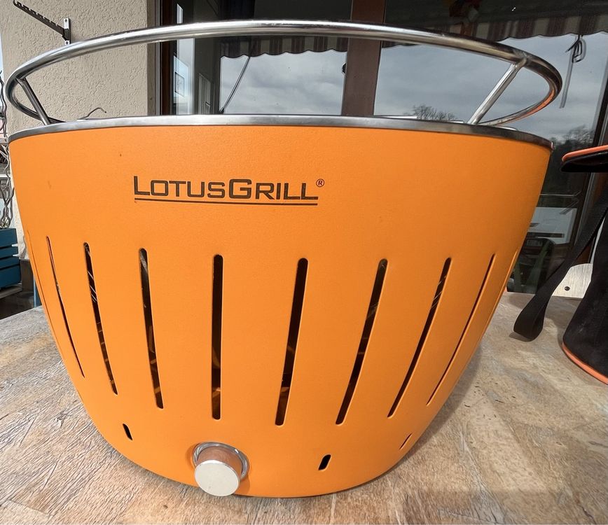 Lotus Grill in Orange (Gebraucht) in Schmitten FR für CHF 41 – mit ...