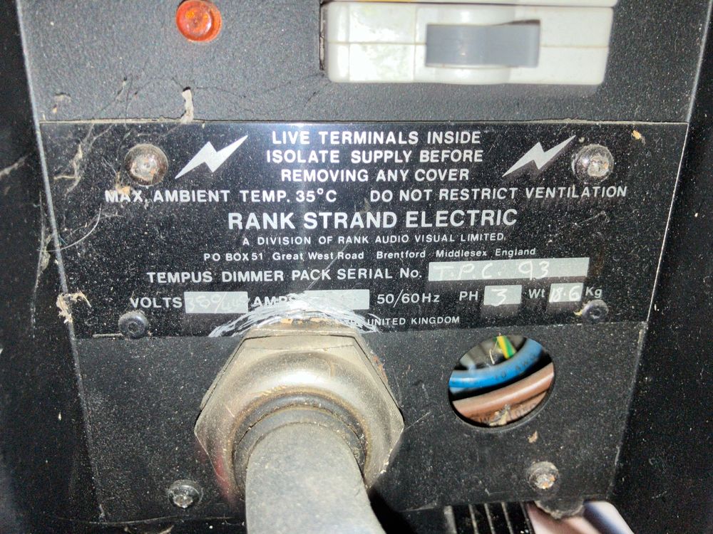 Strand Tempus 10A Dimmer aus Theaterbeleuchtung 4x | Kaufen auf Ricardo