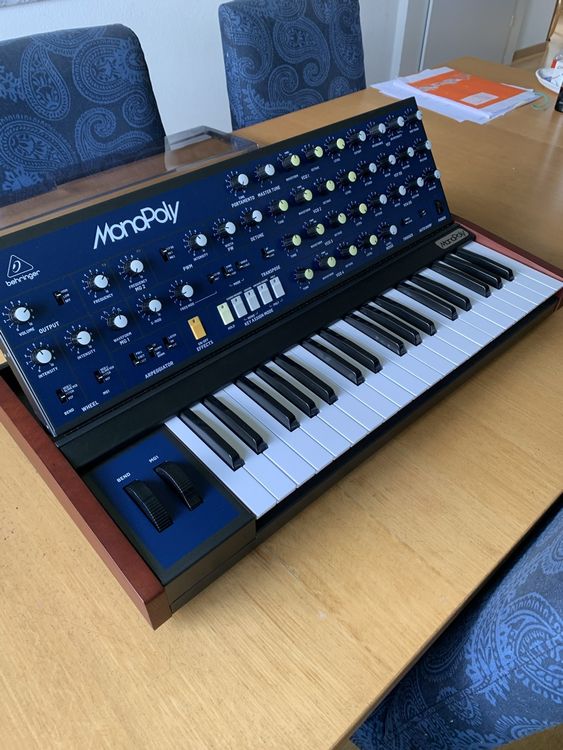 Behringer MonoPoly | Kaufen auf Ricardo