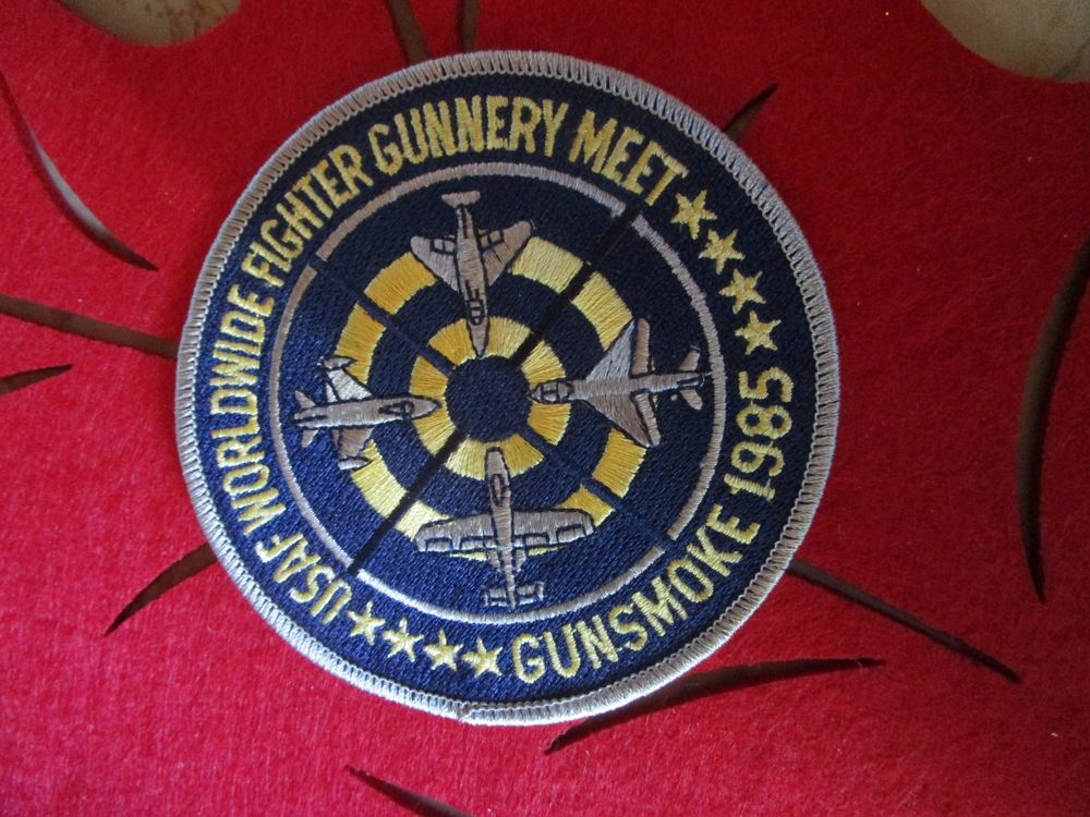 ANTIKER FLIEGERSTAFFEL AUFNÄHER GUNSMOKE 1985 (Gebraucht) in GUTENSWIL ...