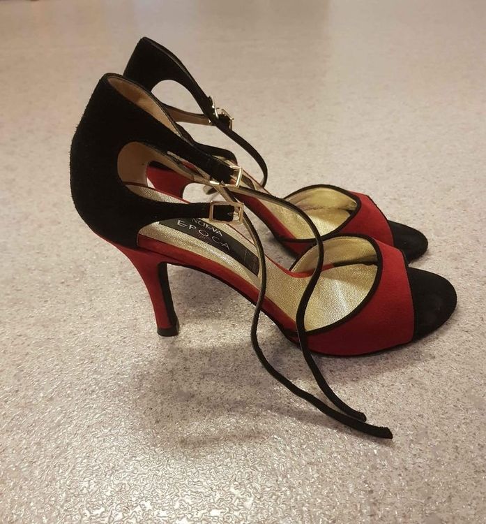 Tanzschuhe Nueva Epoca 38 (Neu (gemäss Beschreibung)) in Zürich für CHF 35 – mit Lieferung auf ...