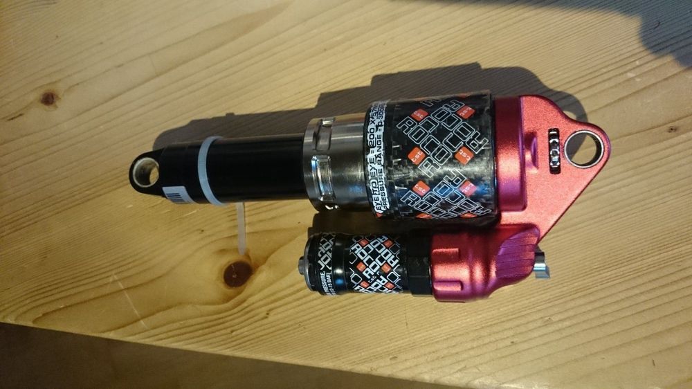 Dämpfer Marzocchi Roco Air TST R (Gebraucht) in für CHF 95 – mit ...