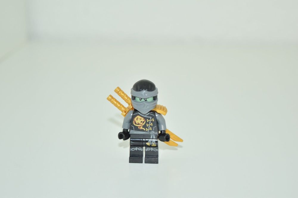 Lego Ninjago Figur Cole Skybound Ghost SELTEN (Gebraucht) in Uznach für ...