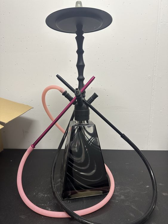 Moderne Shisha mit 4 Schlauchanschlüssen, Top Zustand! | Kaufen auf Ricardo