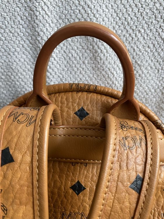 MCM Rucksack Small (S) cognac (Gebraucht) in Sarnen für CHF 390 – mit ...