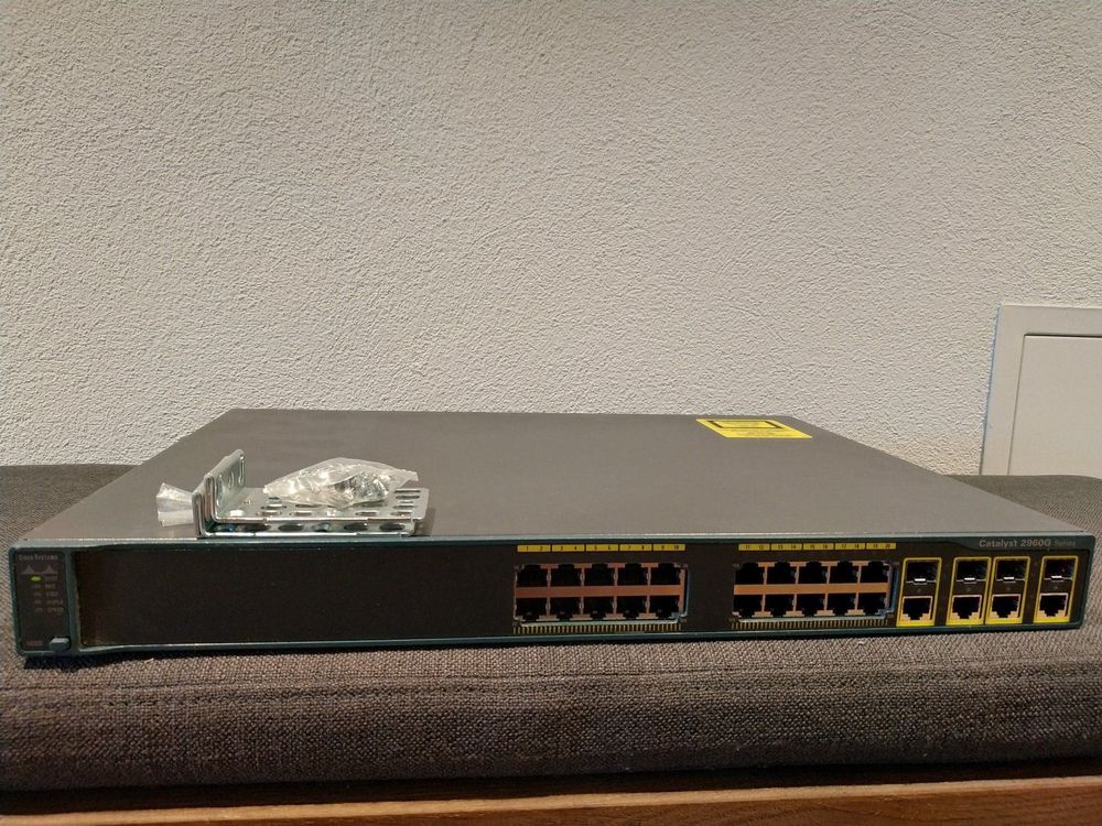 Cisco Catalyst 2960G 24TC-L Switch | Kaufen auf Ricardo