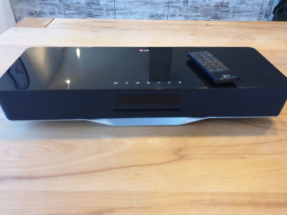 LG Micro-Hifi-System 40W (Gebraucht) in Bilten für CHF 25 – mit ...
