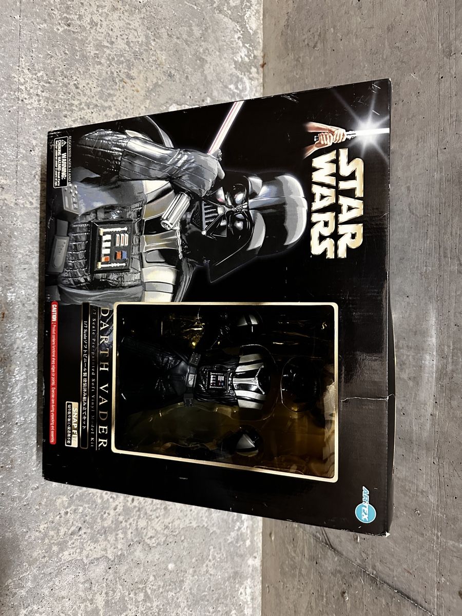 Darth Vader (Neuf (Voir description)) à Chatel-Saint-Denis pour CHF 150 ...