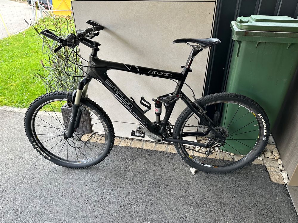 Simplon Stomp MTB fully Carbon mit V-Brakes | Kaufen auf Ricardo