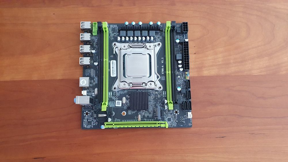 Intel x79 Mainboard, Xeon E5 2650v2 | Kaufen auf Ricardo