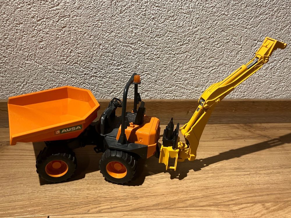 Bruder Ausa Minidumper mit Heckbagger (Gebraucht) in Sattel für CHF 5 ...