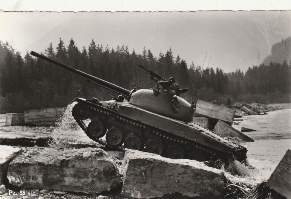 Panzer Pz58 | Kaufen auf Ricardo