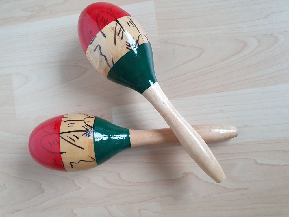 Holzrasseln / Maracas / Percussion Shaker / Musik Instrument (Neu ...