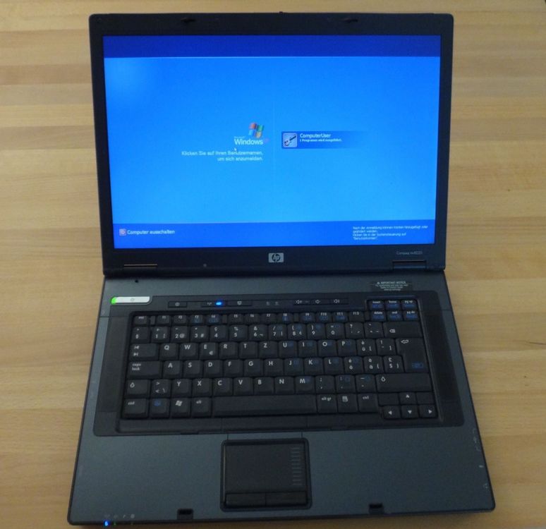HP Compaq nx8220 Laptop mit Dock | Kaufen auf Ricardo